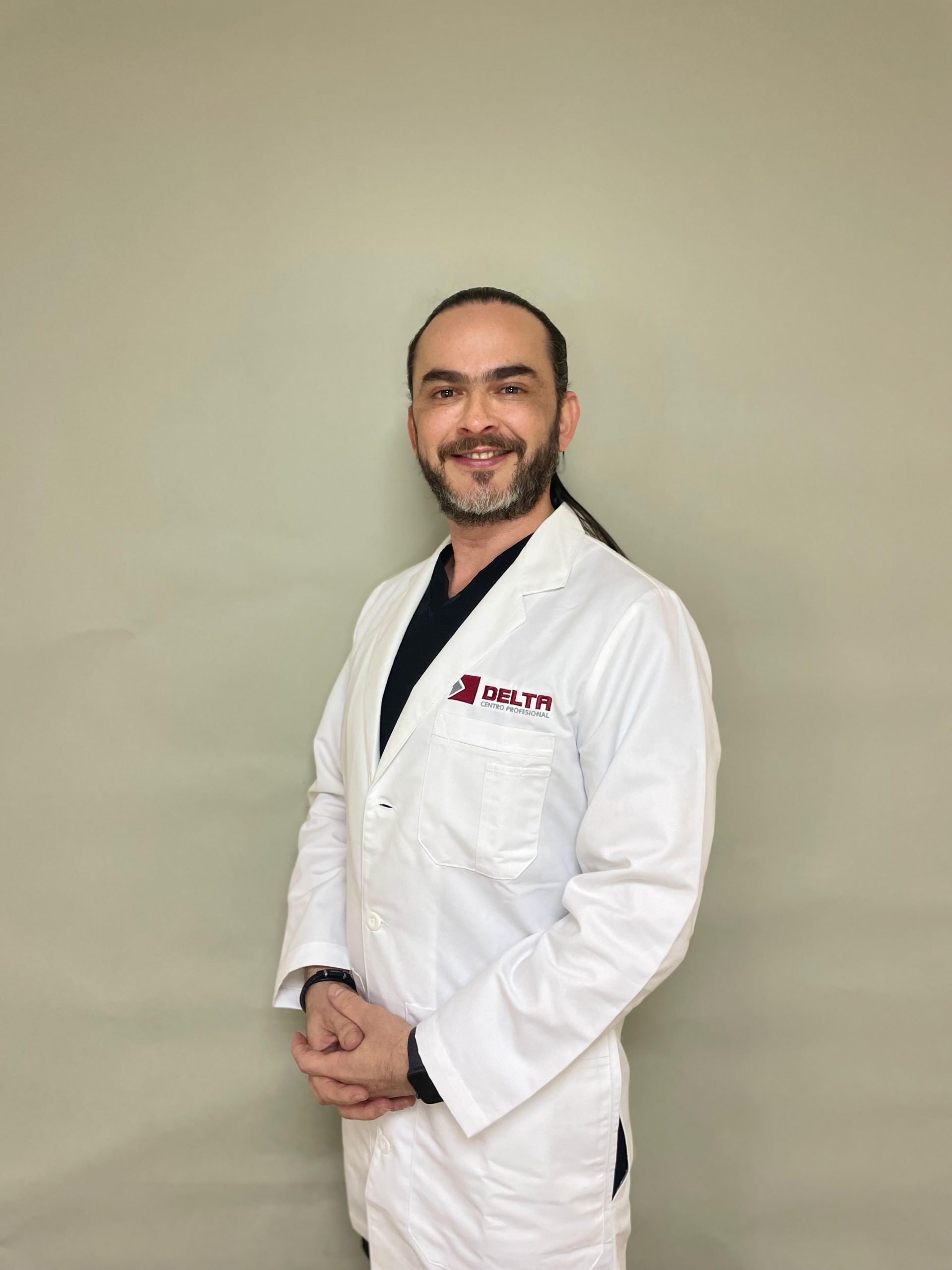 Dr. Carlos Andrés Garza Lizano - Edificio Delta